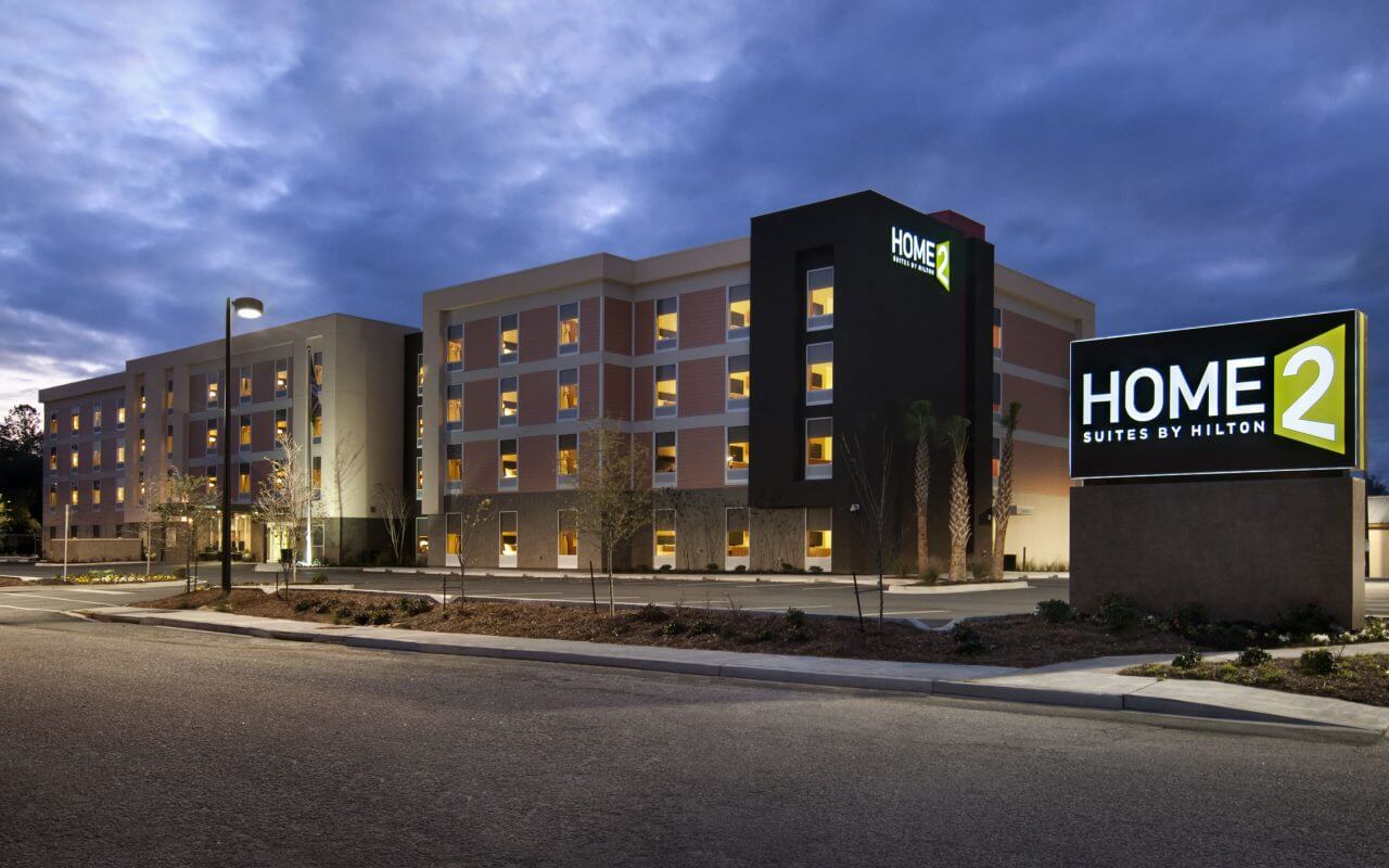HOME2 SUITES - Apple Hospitality REIT