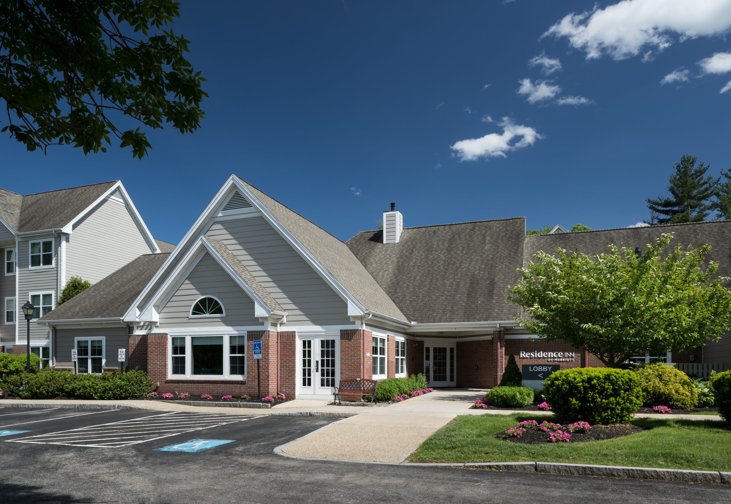 RESIDENCE INN - Apple Hospitality REIT